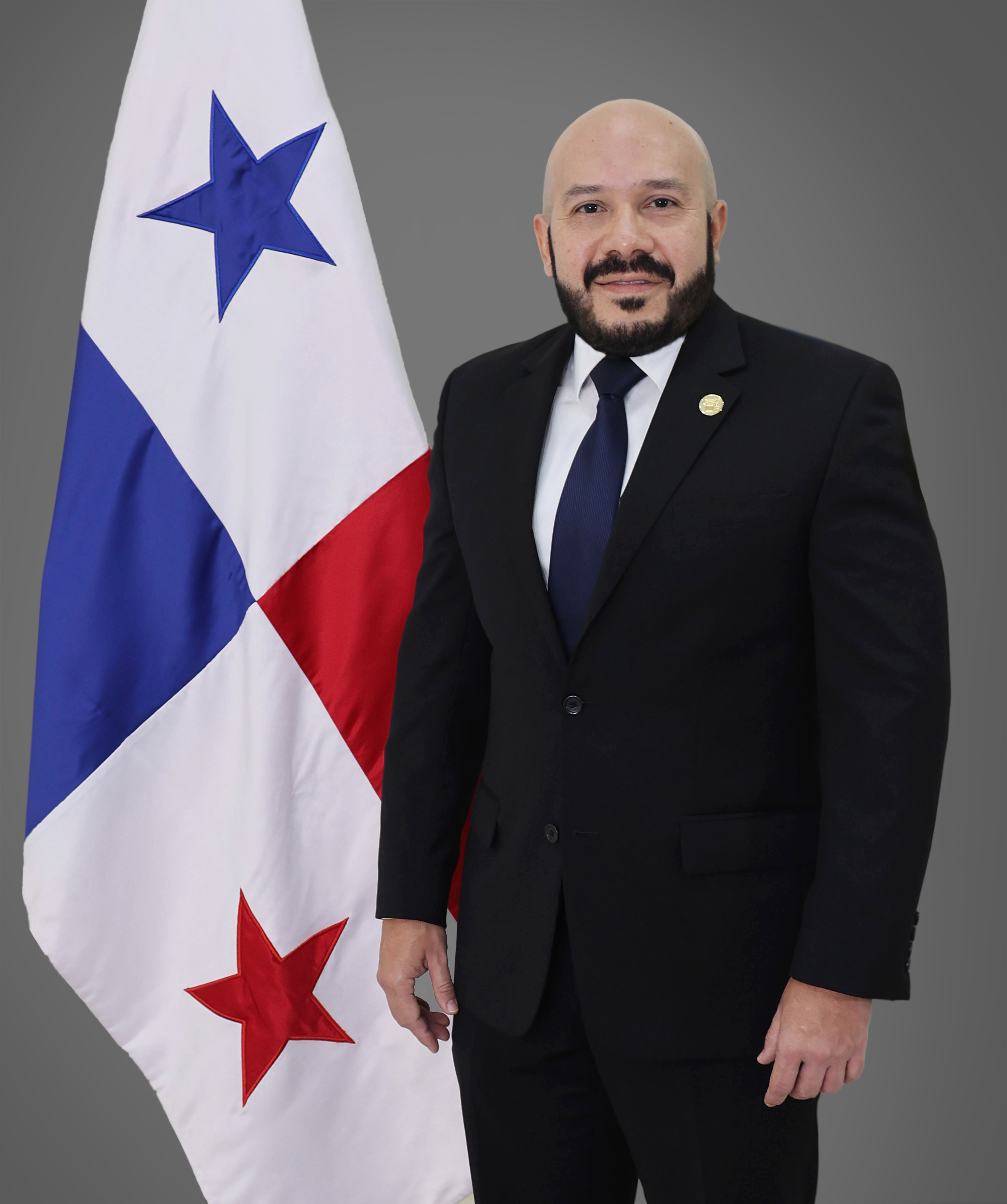 Elías Solís González